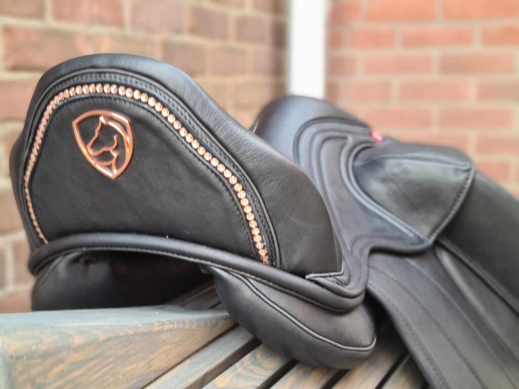 EDIX Ishya flexible dressage saddle - EDIX Saddles